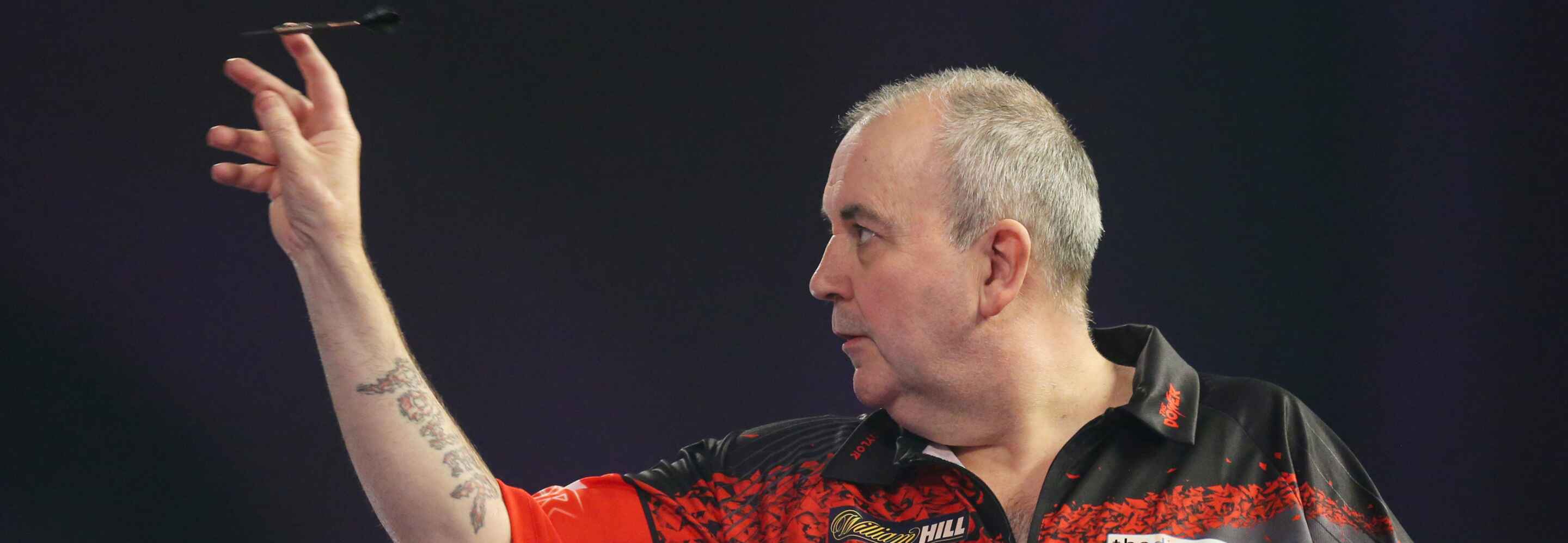 Mein Schiff ® Dart Cup mit Profis wie Phil Taylor, Florian Hempel, Max ...