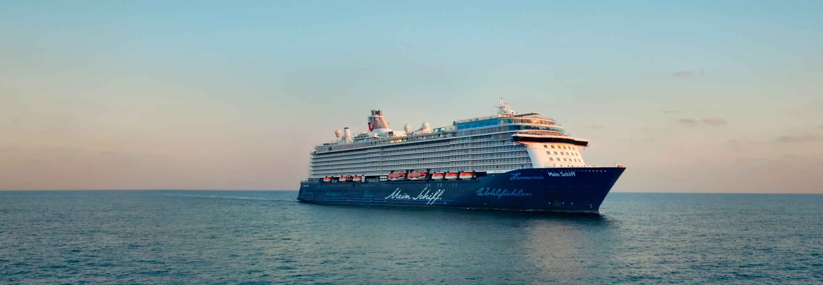 Einmalige Erlebnisse: Entdecken Sie den Mein Schiff ® Moment | TUI Cruises